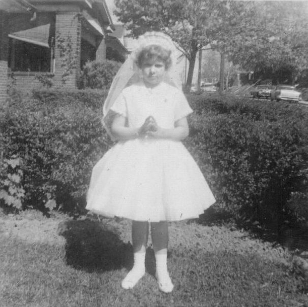 Pix-1960-GinnyFirstCommunion